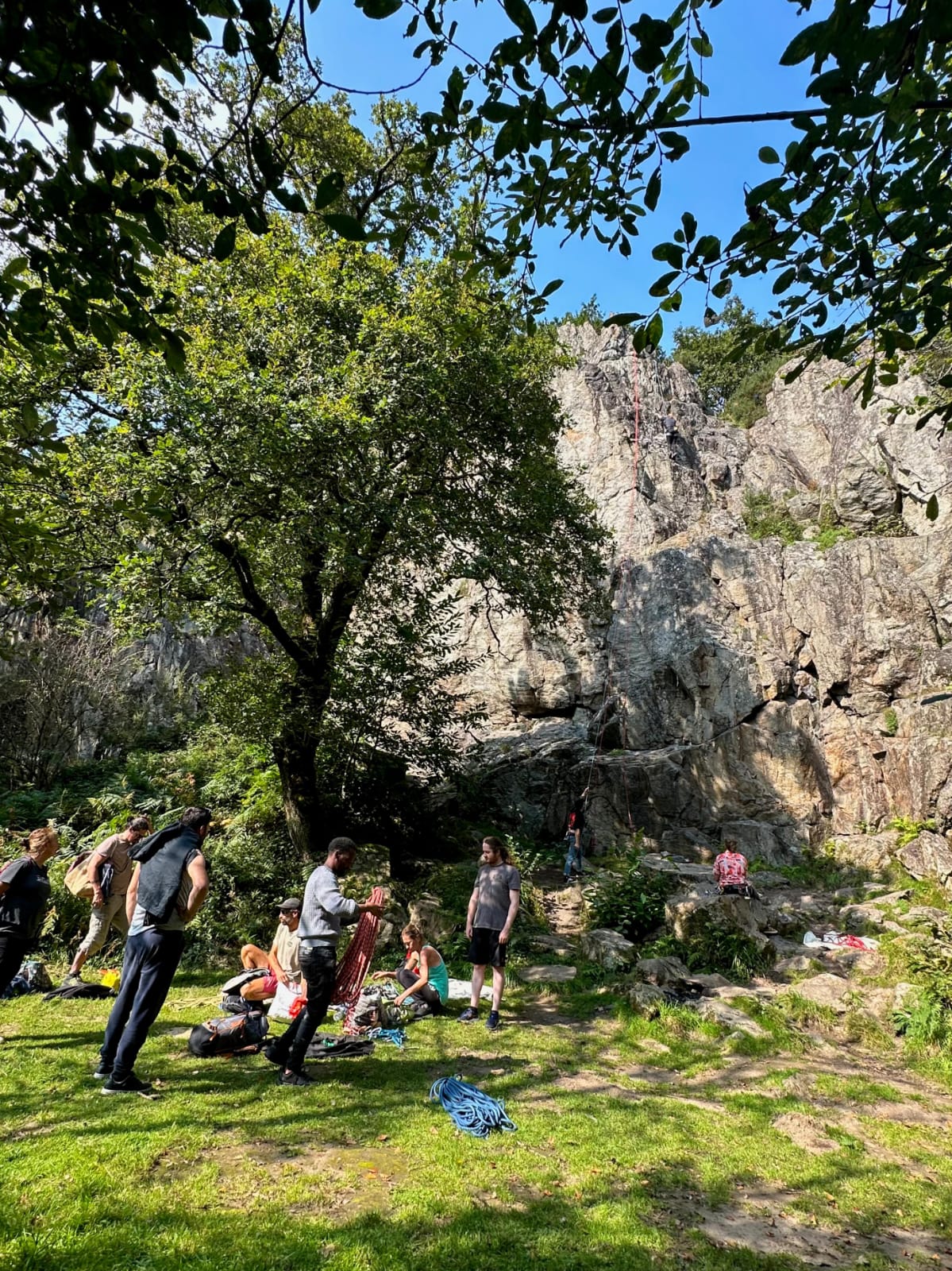 Les falaises - La Corde Tendue